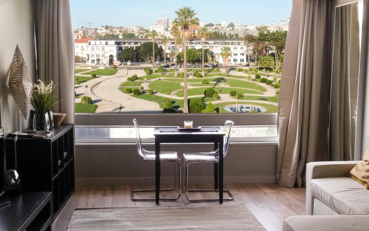 Beachfront Cascais,estoril Apartment - Estoril