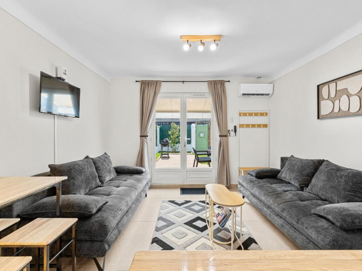 7 Min Walk To The Sea, Free Parking, 3 Ac, Garden - Nizza
