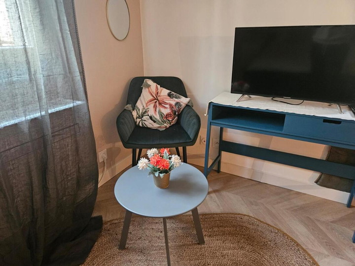 Charmant Studio Près Du Pont Avignon - Villeneuve-lès-Avignon