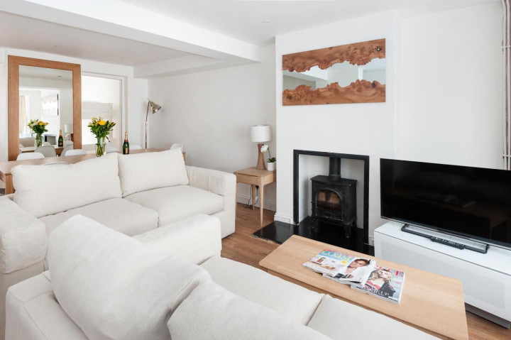 Sea Breeze Cottage With Parking By Myholidaylet - Brighton Marina