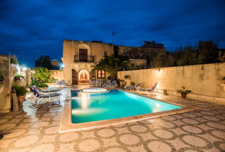Traditional Maltese Villa With Pool & Jacuzzi - Malta