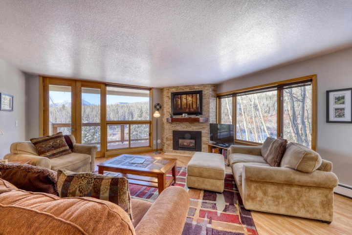 Watch Hill 216 - Silverthorne, CO