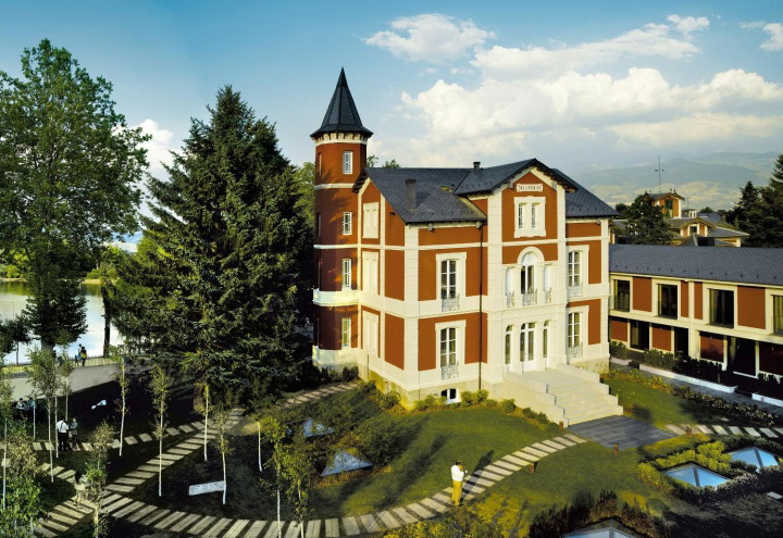 Hotel Villa Paulita - Alp, Catalonia
