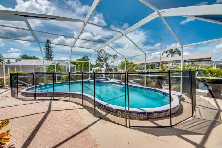 Direct Gulf Access, Spa And Heated Pool - Villa Poseidon's Passage- Roelens Vacations - Cape Coral, FL