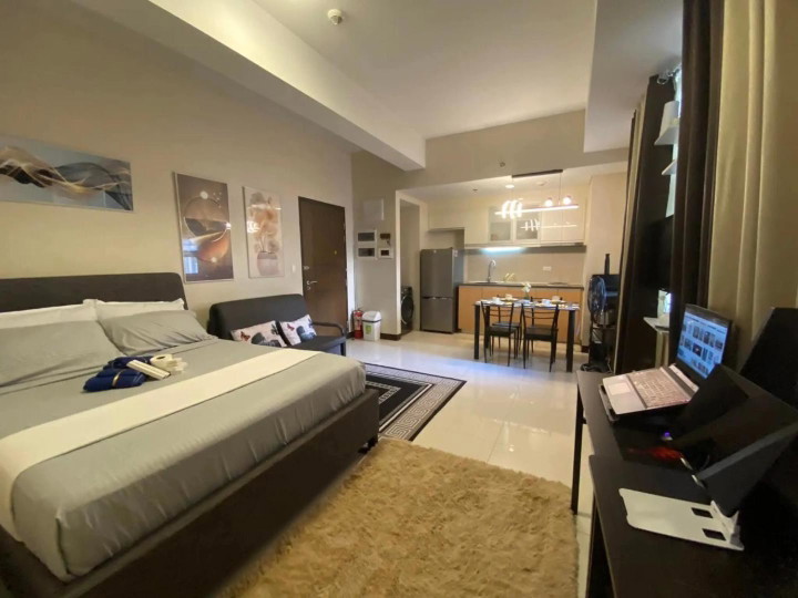 A&g Condotel At 101 Newport Across Naia T3 - Taguig