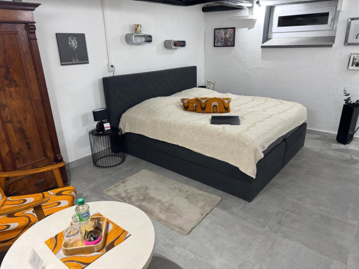 Gemütliches Kellerzimmer + Bad - Aalten