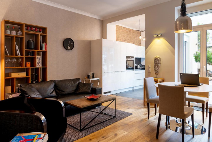 Luxury Loft With Garden, City Centre - Düsseldorf