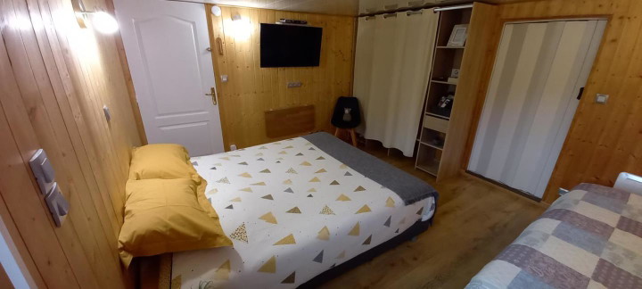 Chambre D'hôte Chez Nathalie & Roland - France