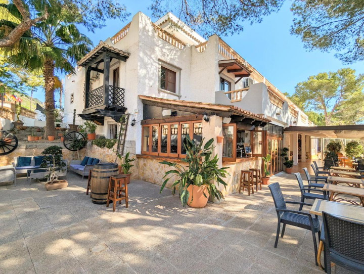Don Carlos Adults Only - Peguera