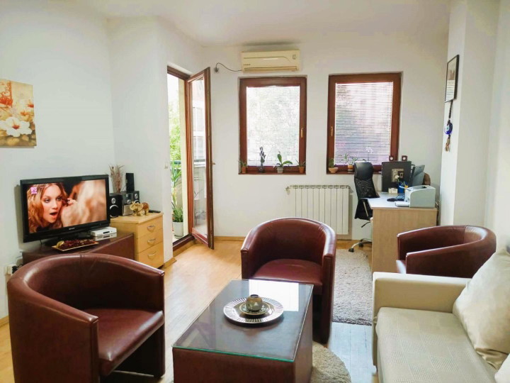 Centar Apartment Aleks - Skopje