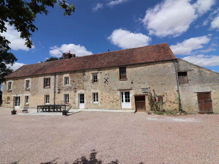 Charmante Maison De Campagne En Pierre Avec Wifi, Terrasse Et Jardin Clos - Normandía