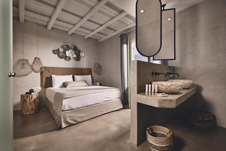 Noon Beyond Accommodation - Milos
