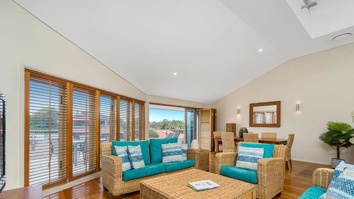 Pipi's On The Beach 2 - 2 Fletcher Street - Byron Bay