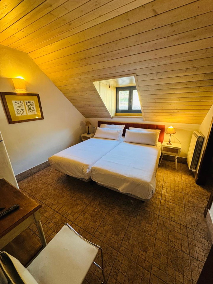 Hostal Nau Pradets - Catalonia