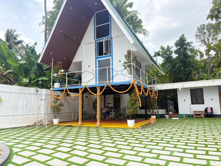 Blue Lagoon Munroe Island Homestay - Kollam