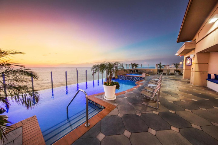 Hilton Garden Inn Virginia Beach Oceanfront - Virginia Beach, VA