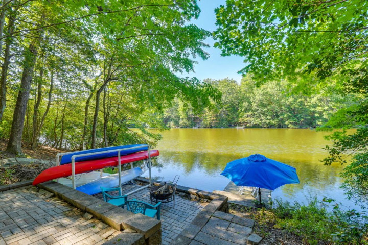 Lakefront Cabin Near Solomons Island W/ Hot Tub - Chesapeake Bay