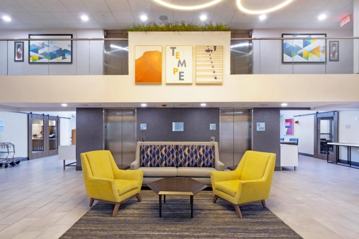 Holiday Inn Express & Suites Phoenix - Tempe By Ihg - Phoenix