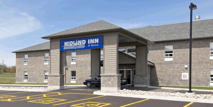 Midland Inn & Suites - Midland