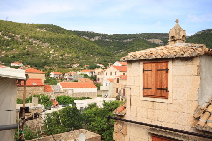 Apartments By The Sea Komiza, Vis - 3035 - Vis