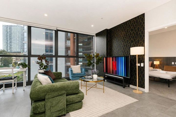 Kids Play Room And Space For Eight In Homebush - Strathfield