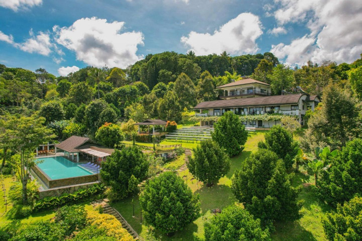 Hidden Gardens Resort, Davao -