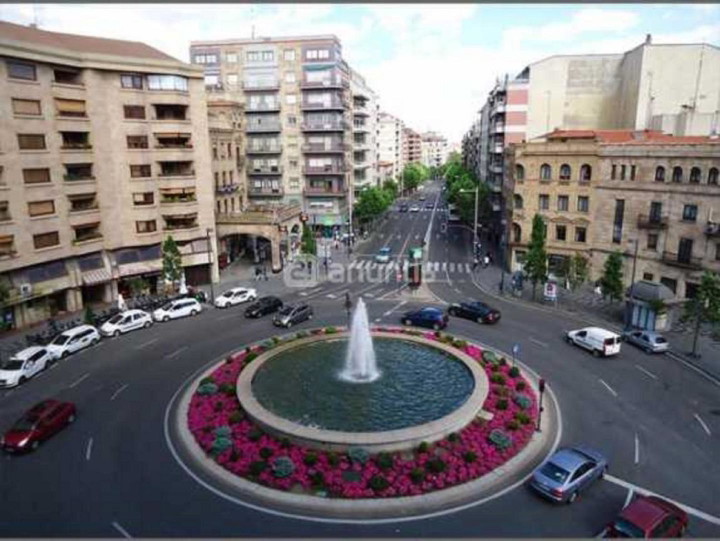 Apartamentos Salamanca Puerta Zamora, Centro, Wifi Con Salón Y 2 Dormitorios, Parking - Salamanca