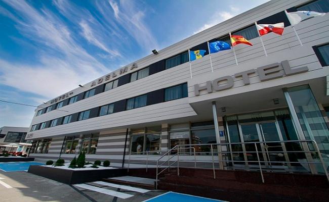 Hotel Adelma - Solares