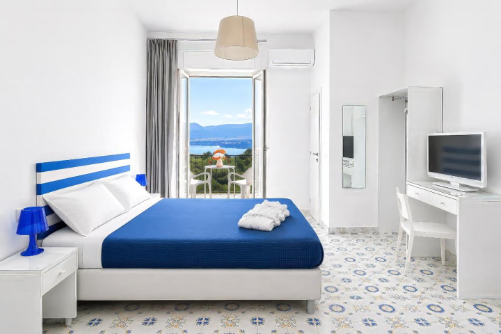 Hotel Spicy - Vico Equense