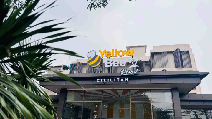 Yellow Bee Resort Cililitan - Jakarta