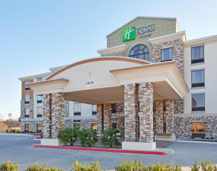 Holiday Inn Express Hotel & Suites Dallas South - Desoto By Ihg - Cedar Hill, TX