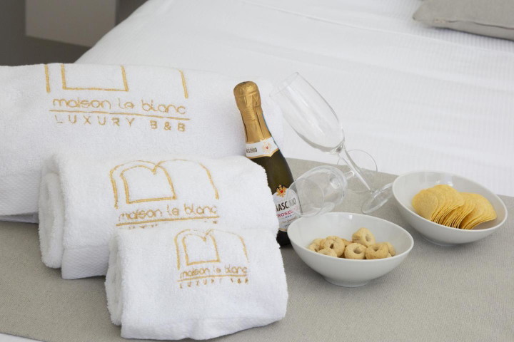 Maison Le Blanc Luxury B&b - Giovinazzo
