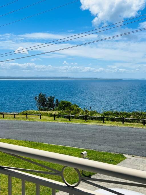 Bennett's Bliss - Soak In Breathtaking Ocean View - Forster