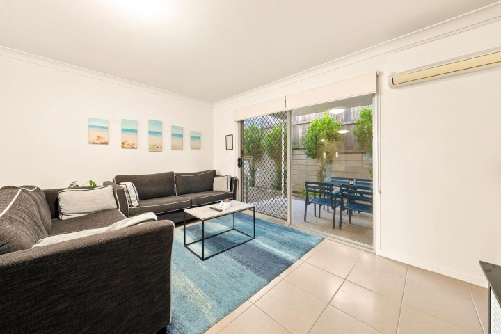 Dakabin Comfort Cozy Townhouse Ideal For Families - Brisbane