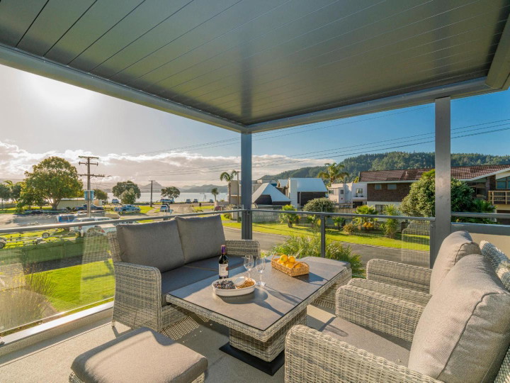 Harbour View - Whangamata Holiday Home - Whangamatā