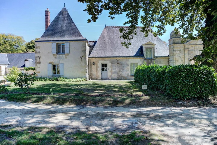 L'augustine - Vallée Du Lys - Piscine - Cheminée - Indre-et-Loire