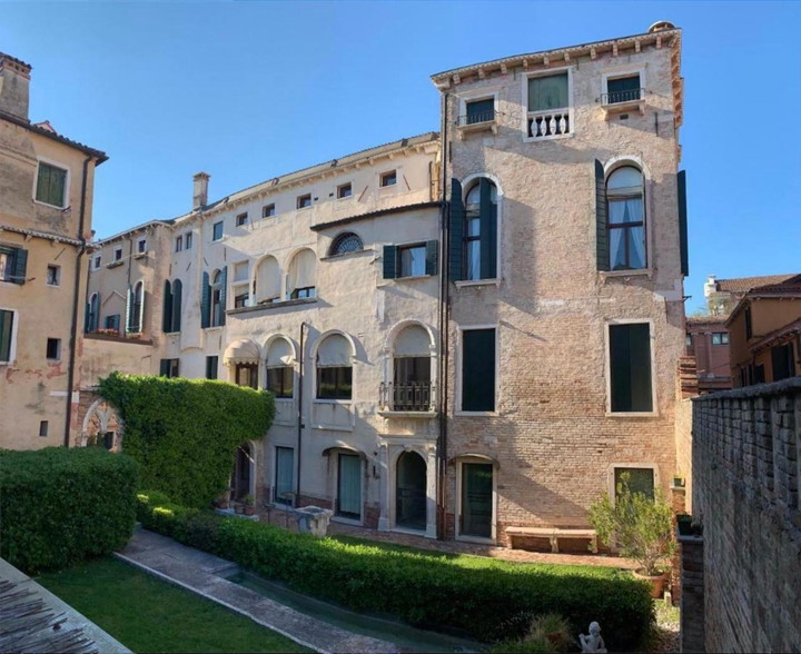Palazzo Contarini Della Porta Di Ferro - Venice