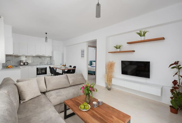 G Berdufi 2 Bd With Parking In Eloúnda - Elounda