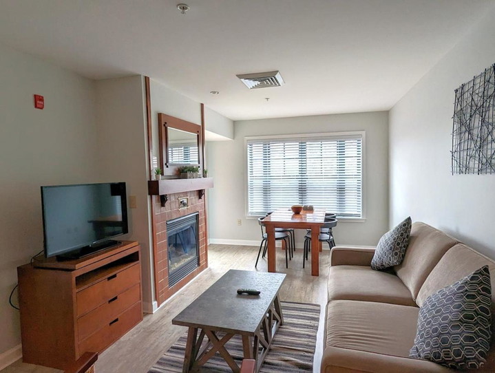 Newly Renovated Sunset View 1 Bedroom - Sparta Township, NJ