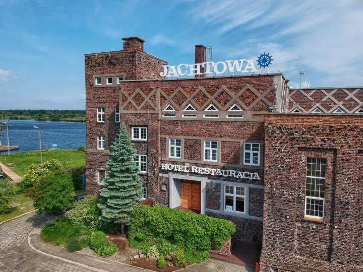 Jachtowa Hotel I Restauracja - Szczecin