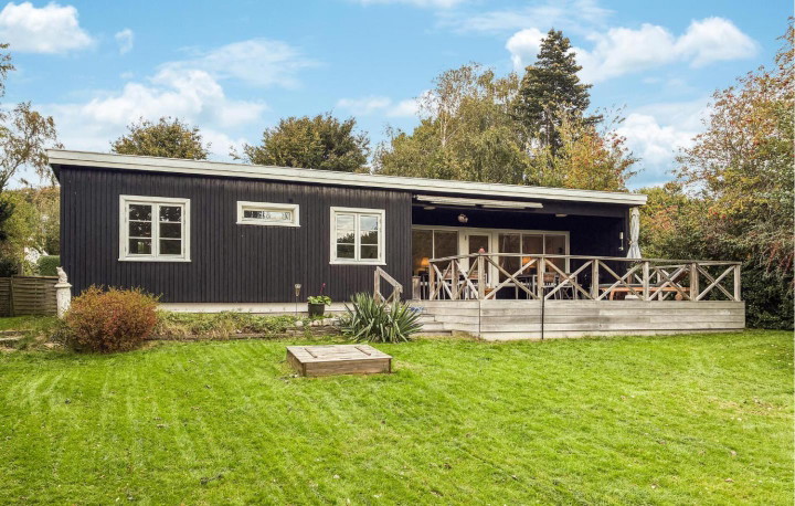 3 Bedroom Beautiful Home In Gilleleje - Gilleleje