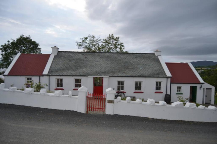 Cecil's Cottage, Ballynary, Buncrana By Wild Atlantic Wanderer - Ierland
