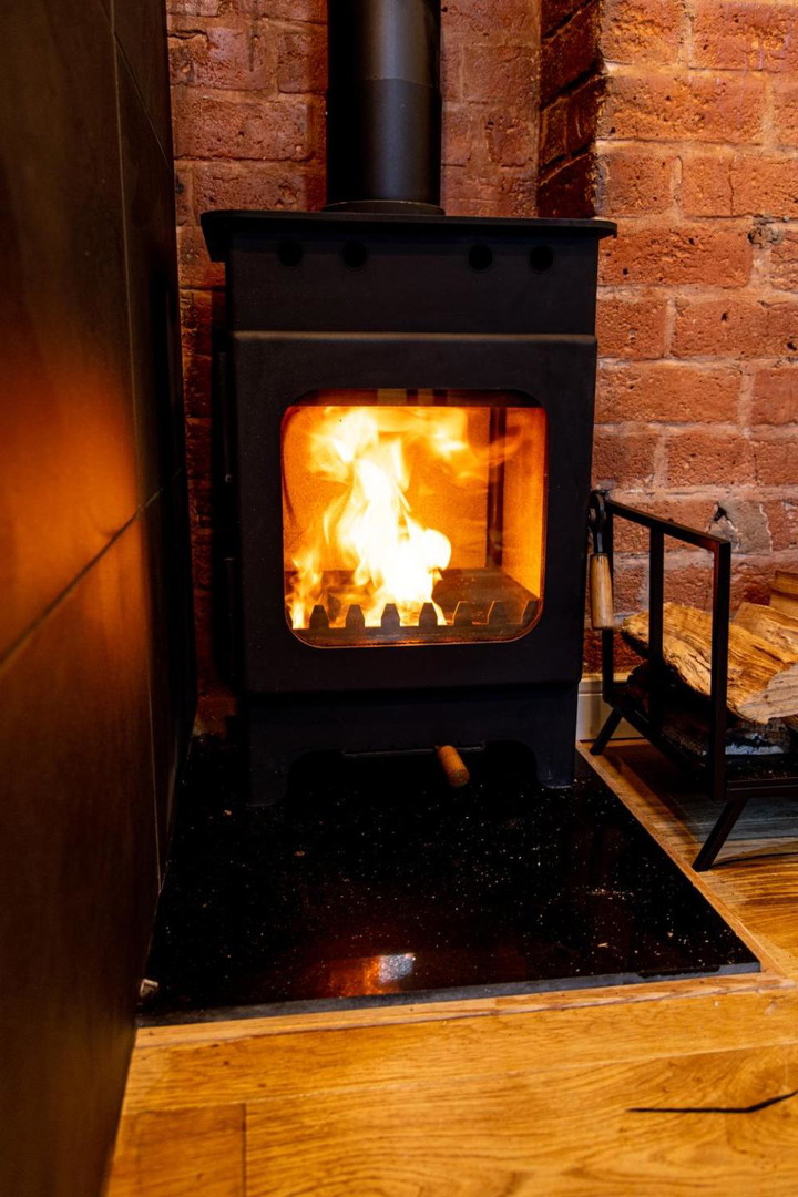 Djh Homes - Vip Luxury 2br Grade Ll Industrial House With Log Burner - Jq, Birmingham City - Birmingham