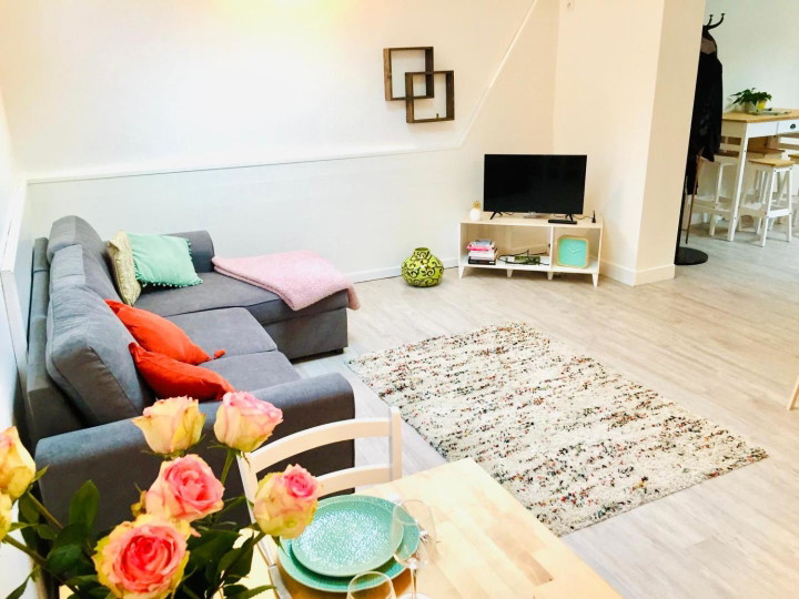 Chaleureux Et Spacieux Appartement De Centre-ville - Lit King Size - Netflix - Cotentin