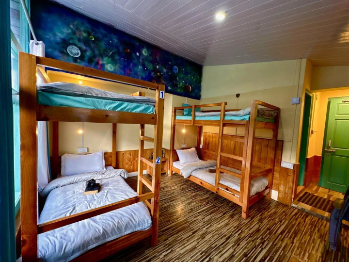 Misfits Hostel & Coworking - 2 Min To Hot Water Spring - Himachal Pradesh