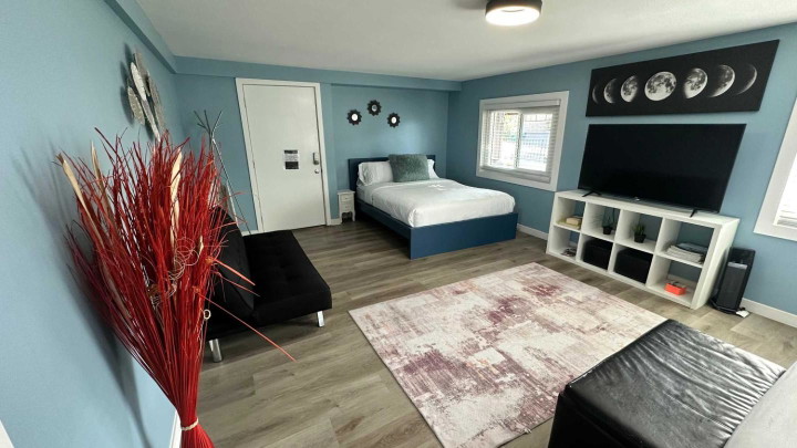 Spacious Guest Suite Amazing Location - Coronado, CA