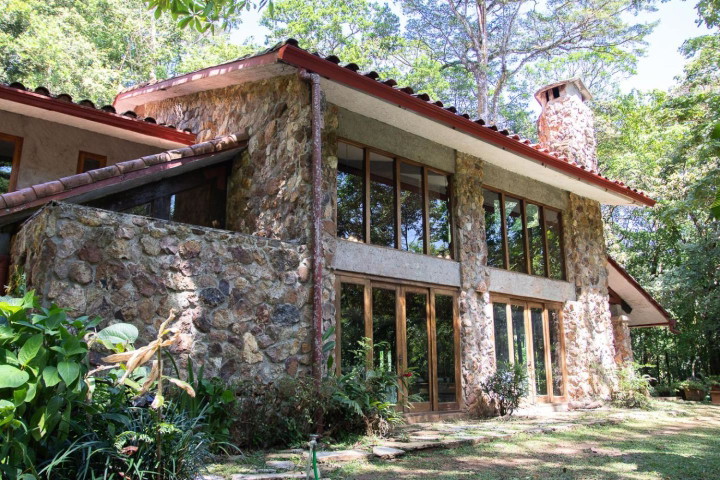 La Perezosa En Cerro Azul - Somos Pet Friendly - Panama