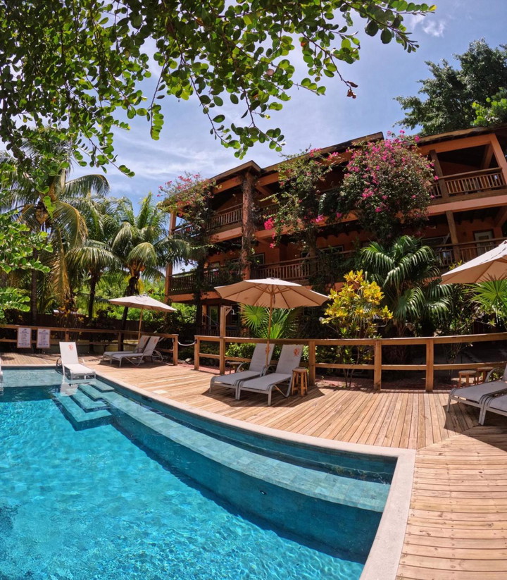 Hotel Posada Seremein ,West Bay ,Roatan - West Bay