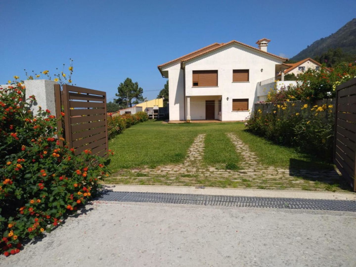 Rooms Peregrinos B Casa Alicia - Vila Nova de Cerveira