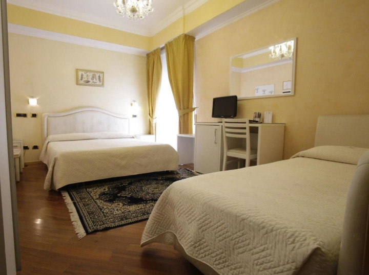 Hotel Vienna Ostenda E Ristorante Il Danubio - Rimini